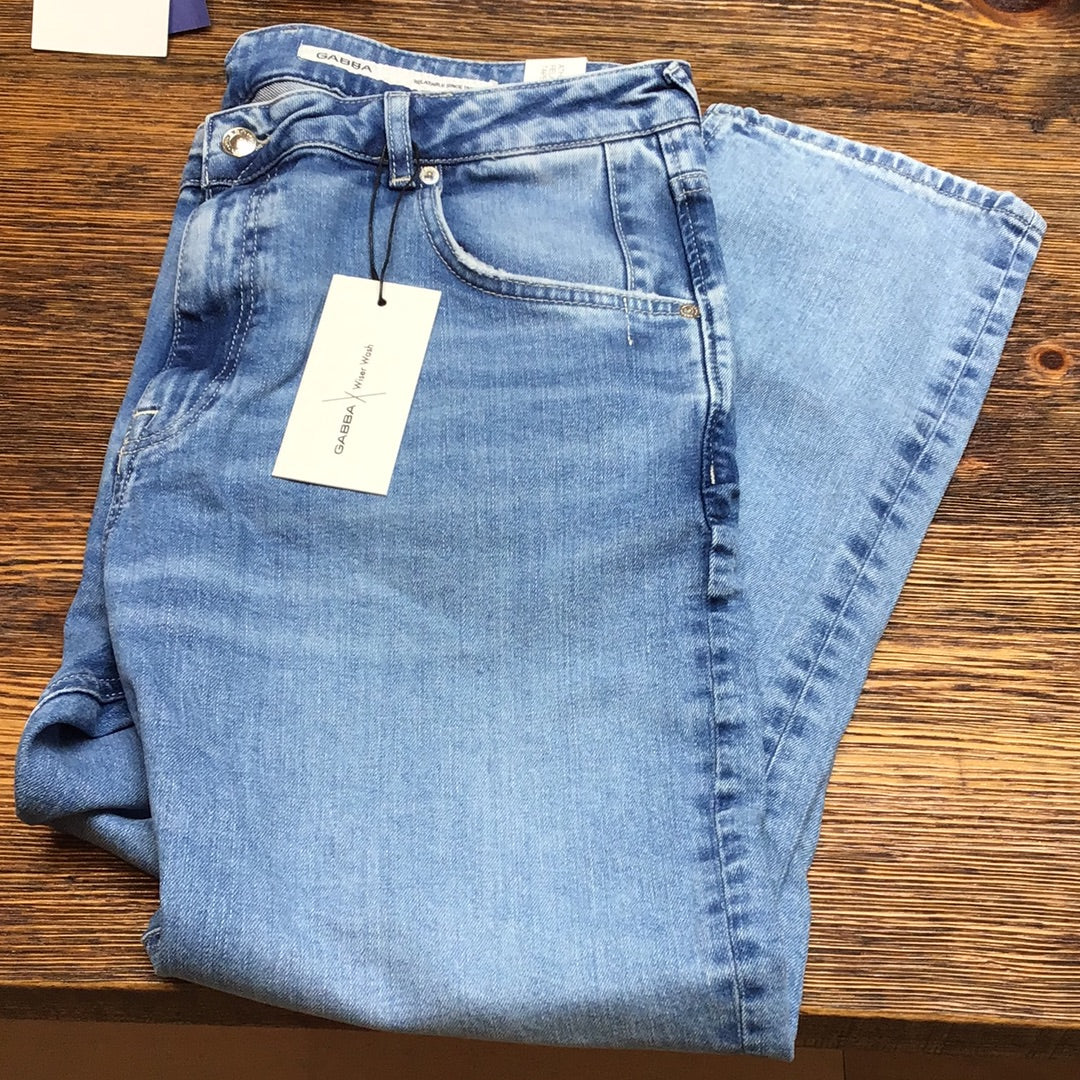 GABBA Athens Light Wash jean – Burrows Too